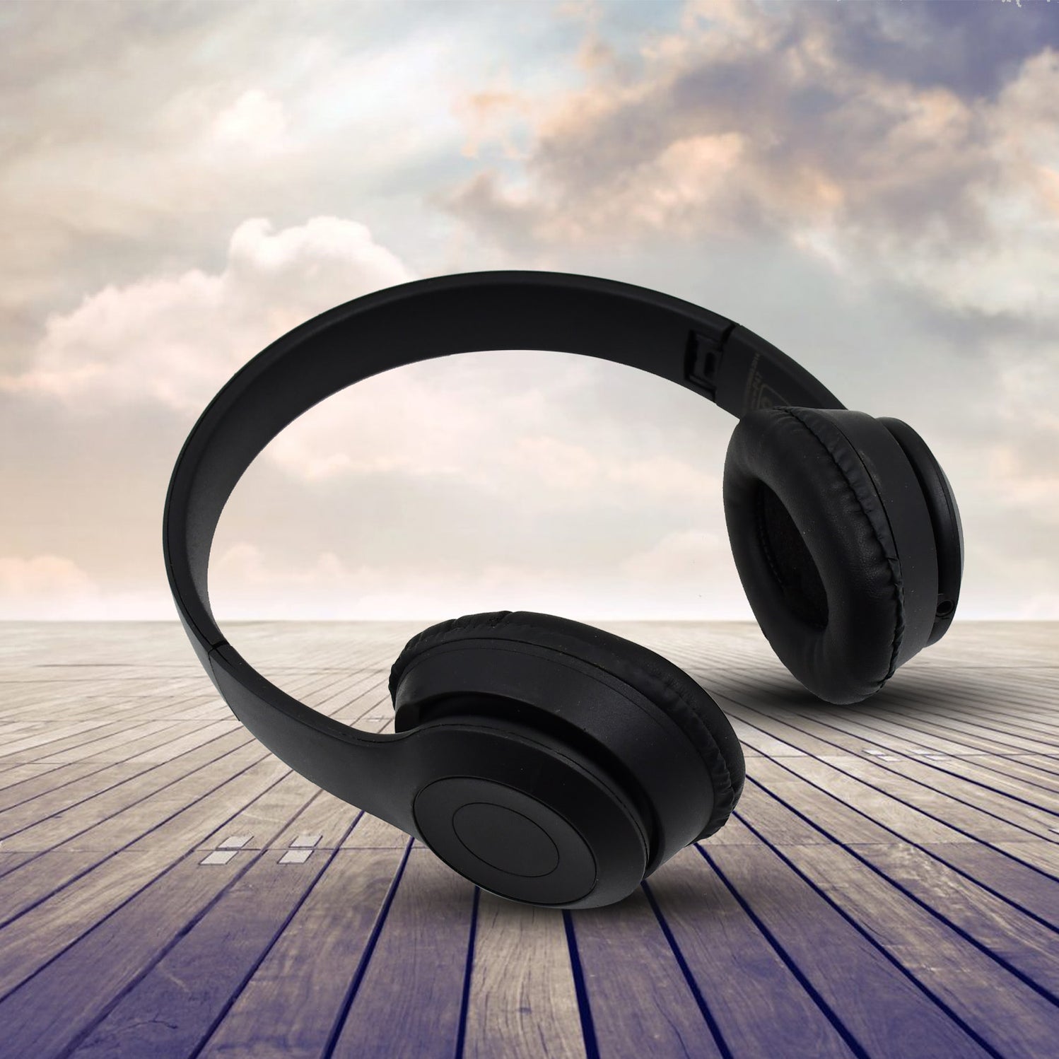 Shop Foldable Wireless Bluetooth Headphone | DeoDap