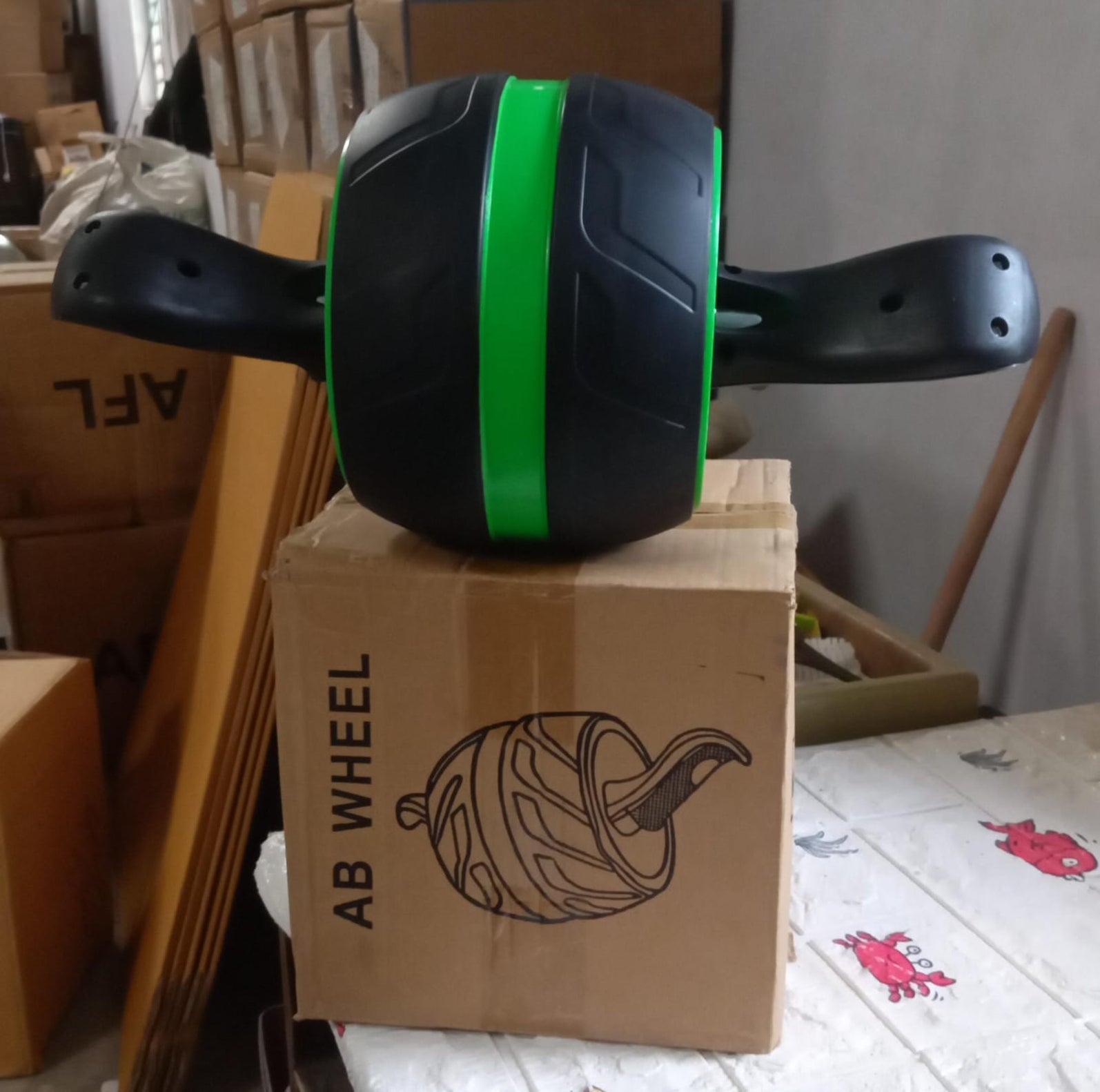 AB Carver Pro Roller, Core Workout Abdominal Stomach Muscle Fitness Ex ...