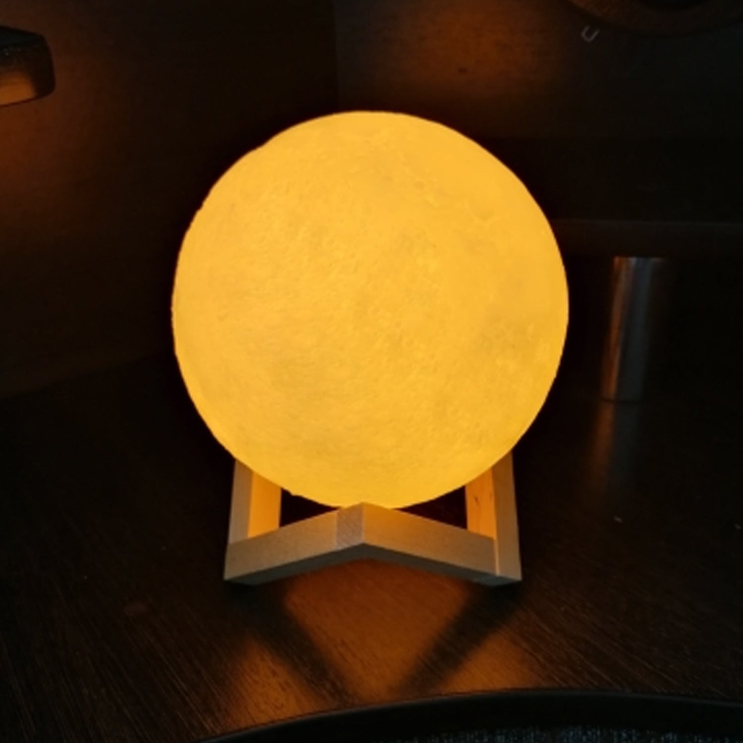 6031 3D Rechargeable Moon Lamp with Touch Control — DeoDap